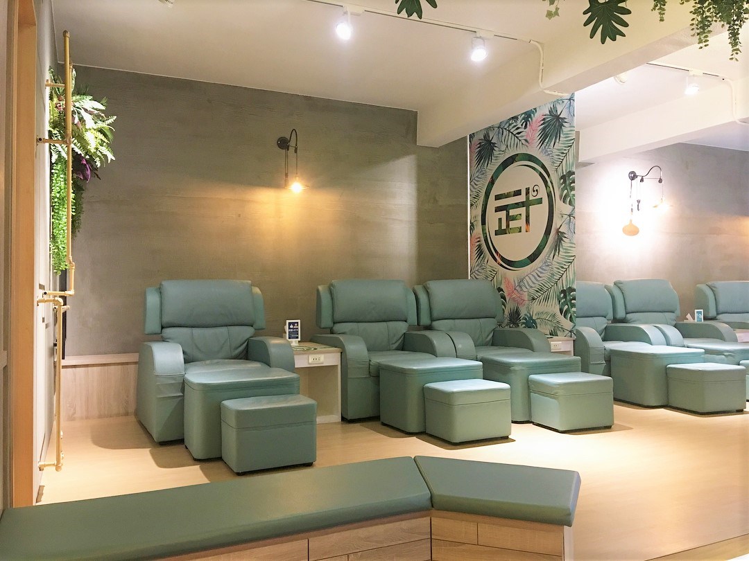 【宜蘭】最強親子樂園在這裡！「電動車+美甲油壓按摩」，小孩玩瘋，連爸媽都不想走了 - 好想去喔