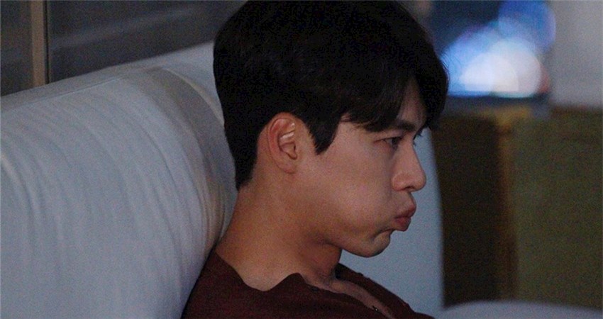 先說他是誰！？談戀愛「最會吃醋」星座TOP3，第一名佔有慾無人能及，恨不得24小時黏在一起！ - 好想去喔